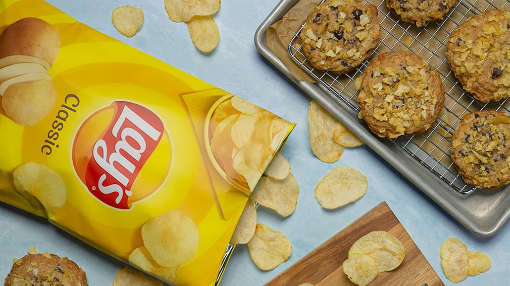 Lay's Classic Potato Chips - Wood Fruitticher Foodservice